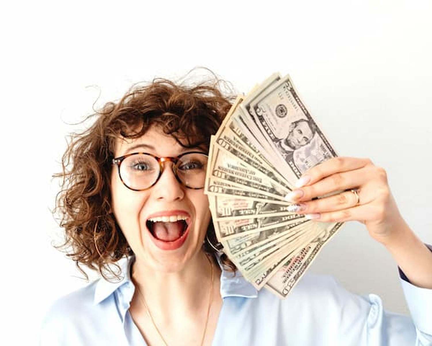 HRT Price Checker: Compare 2026 Prices & Coupons (Veozah, Estradiol ...